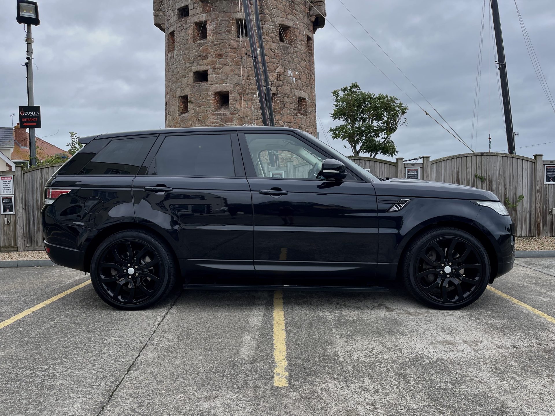 2015 Range Rover Sport HSE Dynamic | Polar Cars